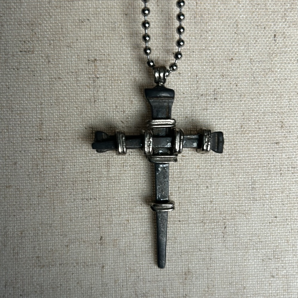 Vintage Pewter Nail Cross Pendant Necklace - Gem